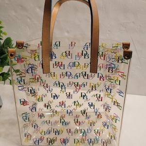 Dooney & Bourke | Bags | Dooney Bourke Clear Vinyl Lunch Bag | Poshmark
